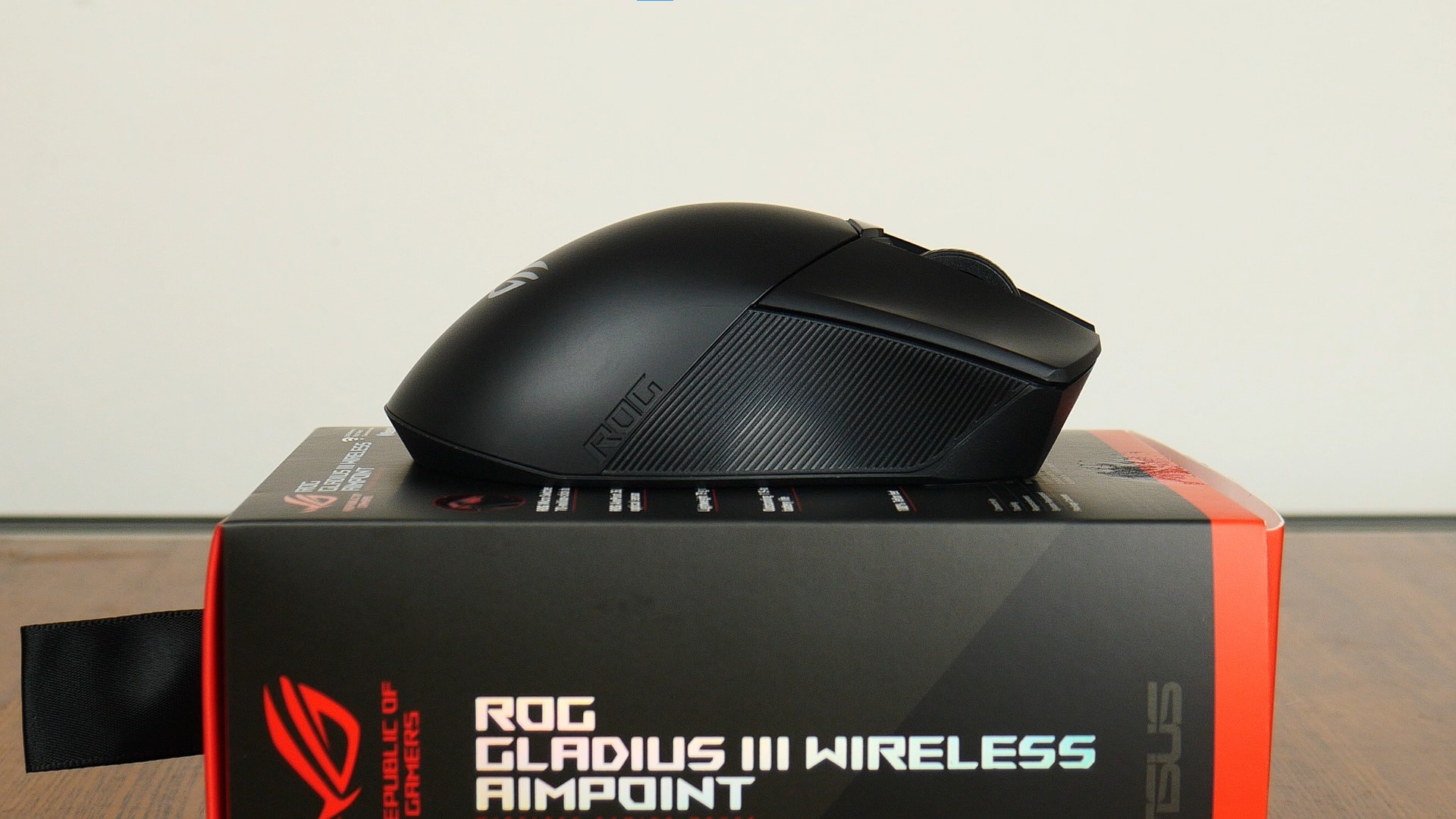Review: ASUS ROG Gladius III Wireless AimPoint Gaming Mouse